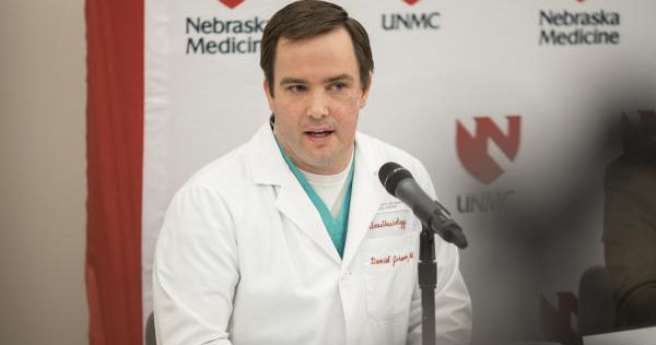 I'm a doctor at Nebraska Medicine. Here's what I'm telling my family ...